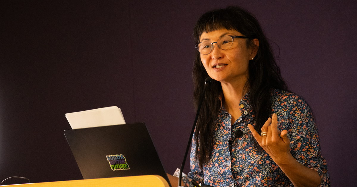 Social media sentiment analysis rooted in history, lecturer says ...